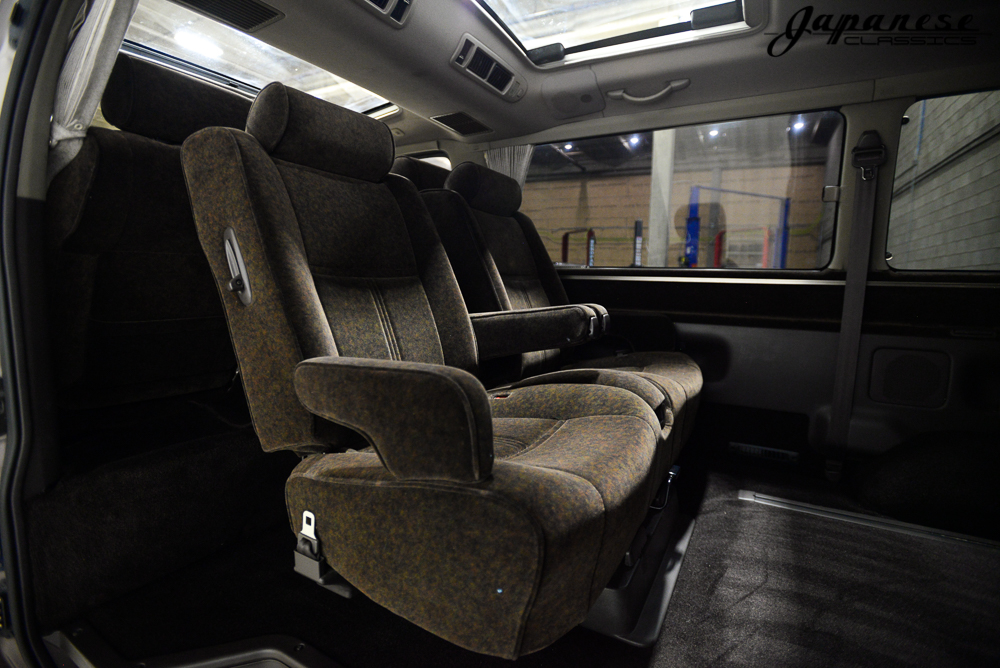 Toyota Hiace Super Grandia Interior