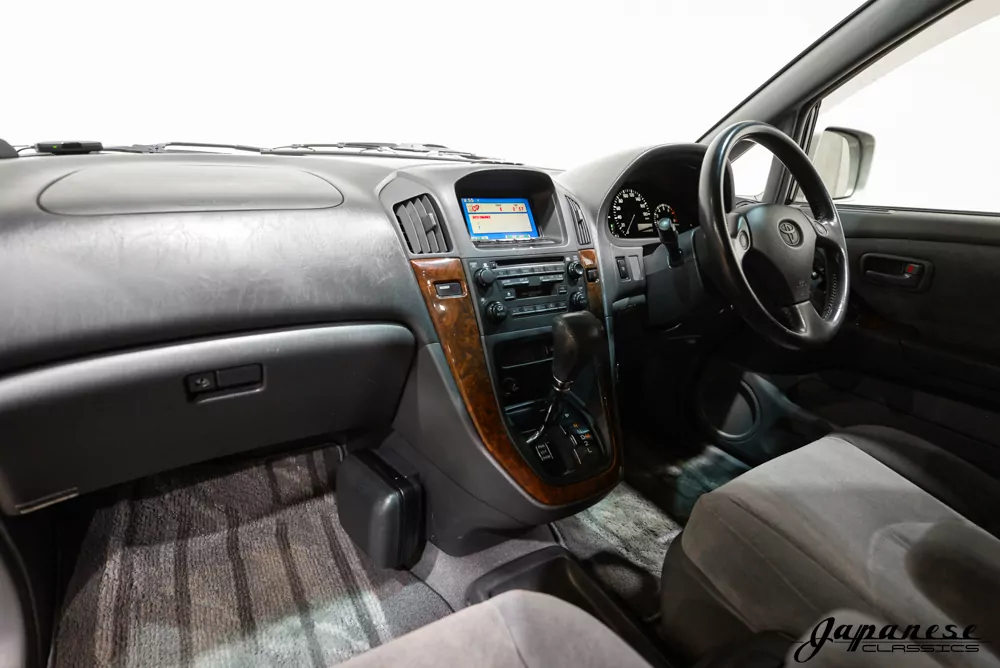2000 Toyota Harrier – Japanese Classics